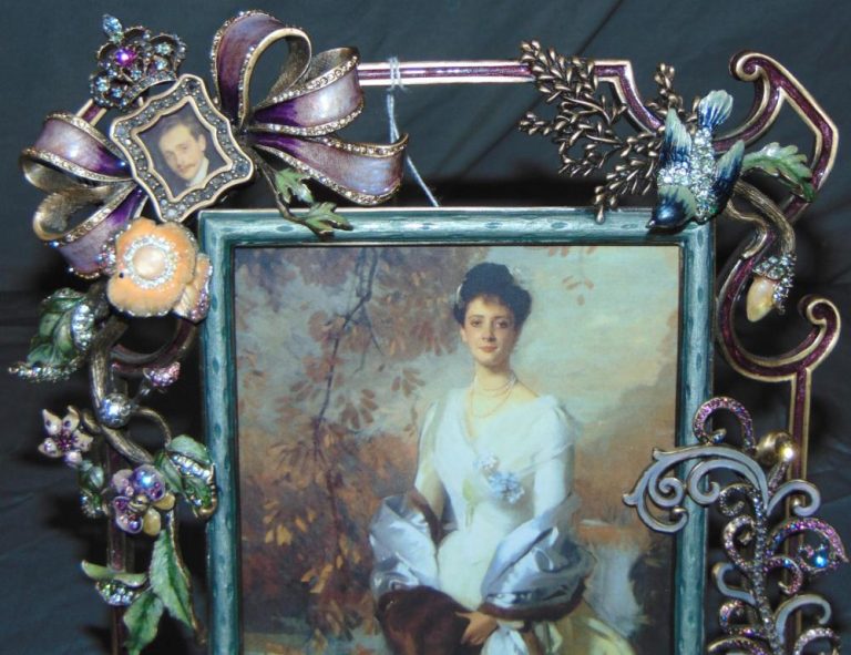 Making a Statement – How Luxury Picture Frames Can Transform Your Home ...